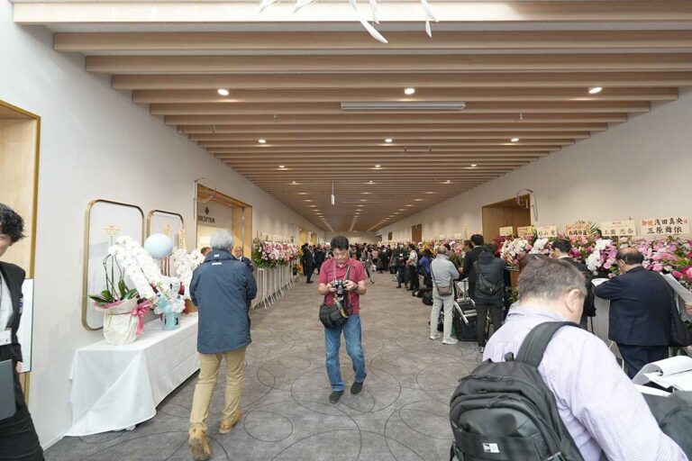 【開店】ま〜おっきいリンク！11月11日にオープンする『マオリンク（MAO RINK TACHIKAWA TACHIHI）』に入ってみた《施設紹介編》 | いいね！立川