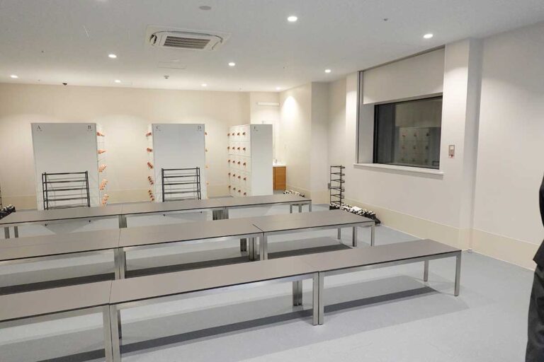 【開店】ま〜おっきいリンク！11月11日にオープンする『マオリンク（MAO RINK TACHIKAWA TACHIHI）』に入ってみた《施設紹介編》 | いいね！立川